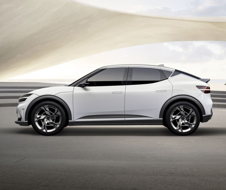 ג'נסיס משיקה רשמית את ה-GV60 החשמלית - בארץ כבר בתחילת 2022 - Plugmag