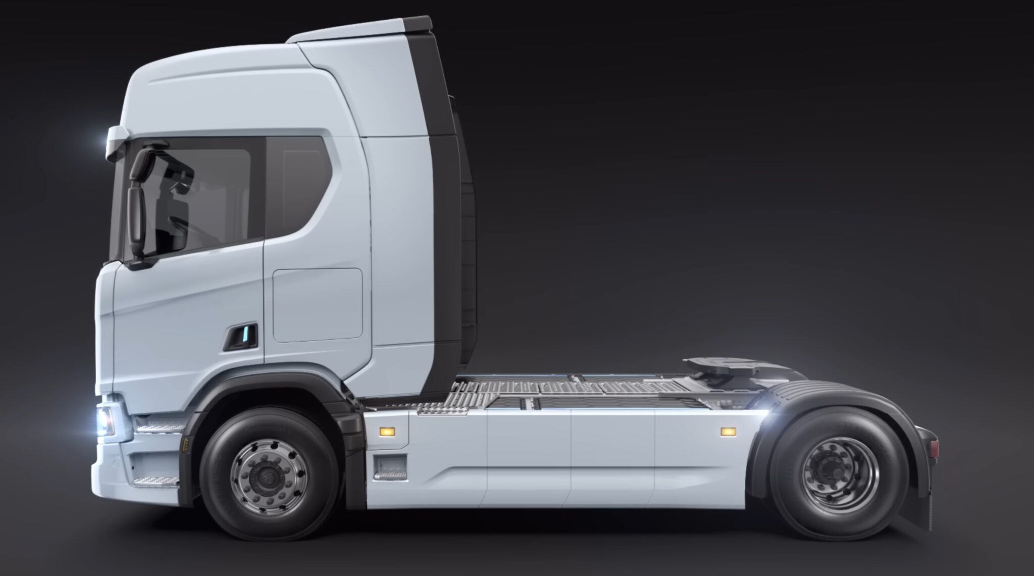 סקניה מתחילה במכירת המשאית החשמלית 45R