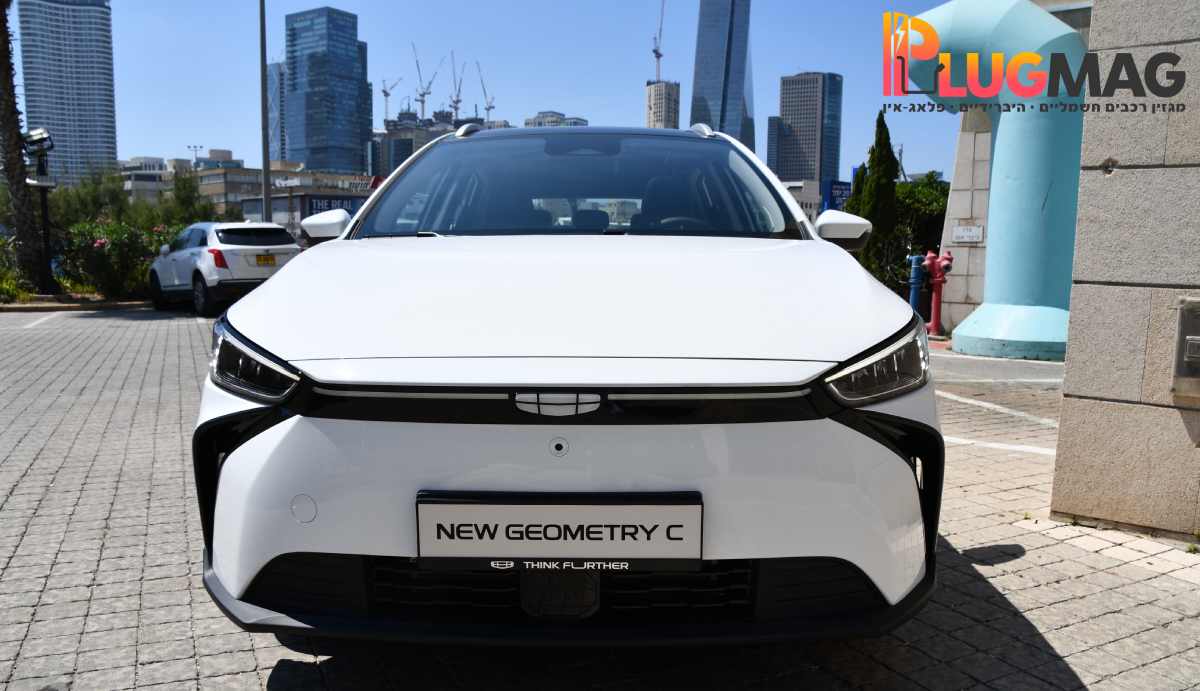 השקה: ג'ילי ג'יאומטרי C החדשה הגיעה לישראל - פלאג מג