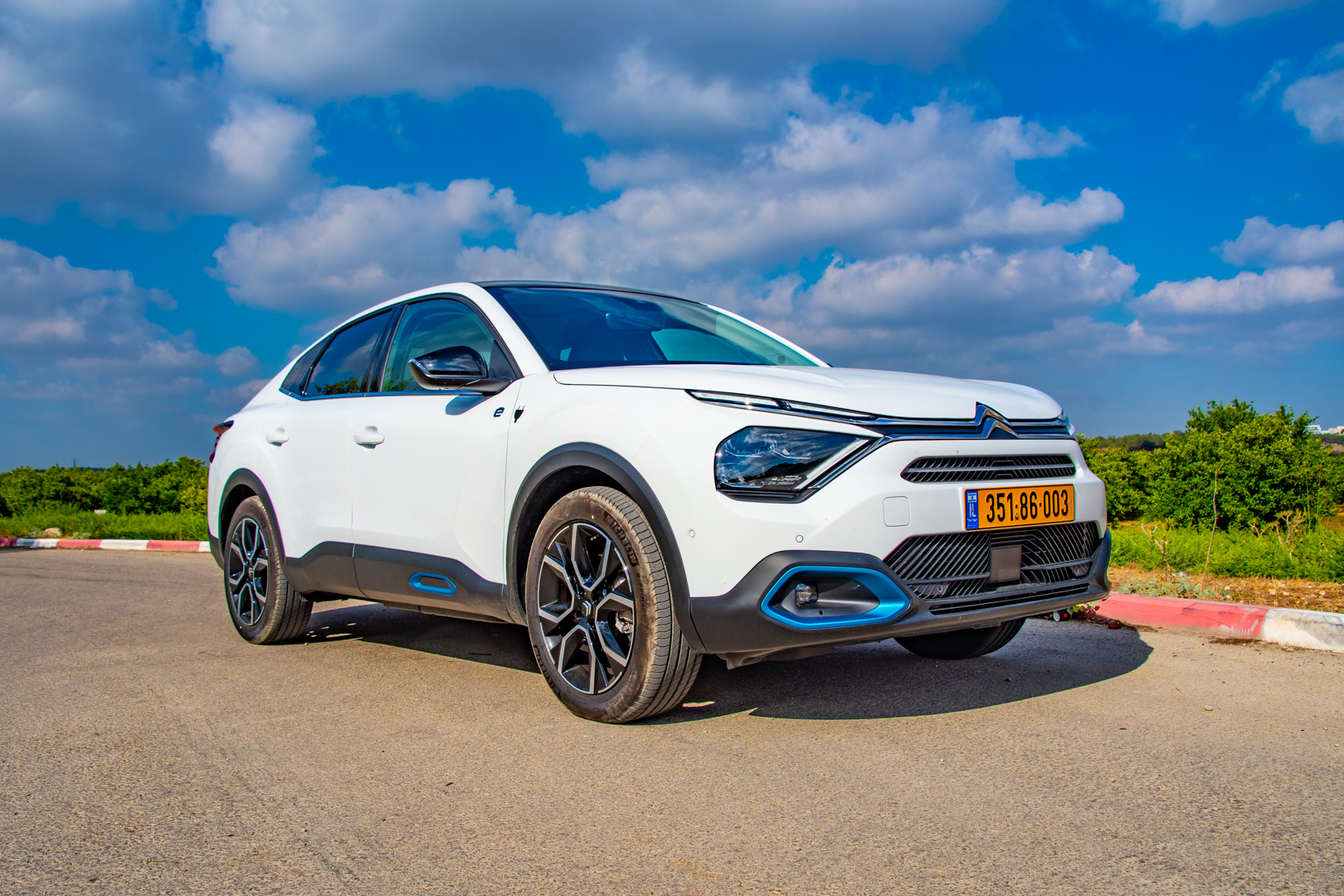 מבחן רכב: סיטרואן C4X חשמלית - פלאג מג